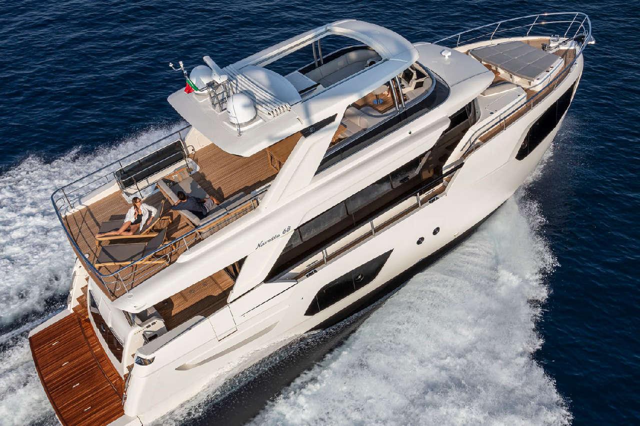 Yacht A4A, Absolute | CHARTERWORLD Luxury Superyacht Charters